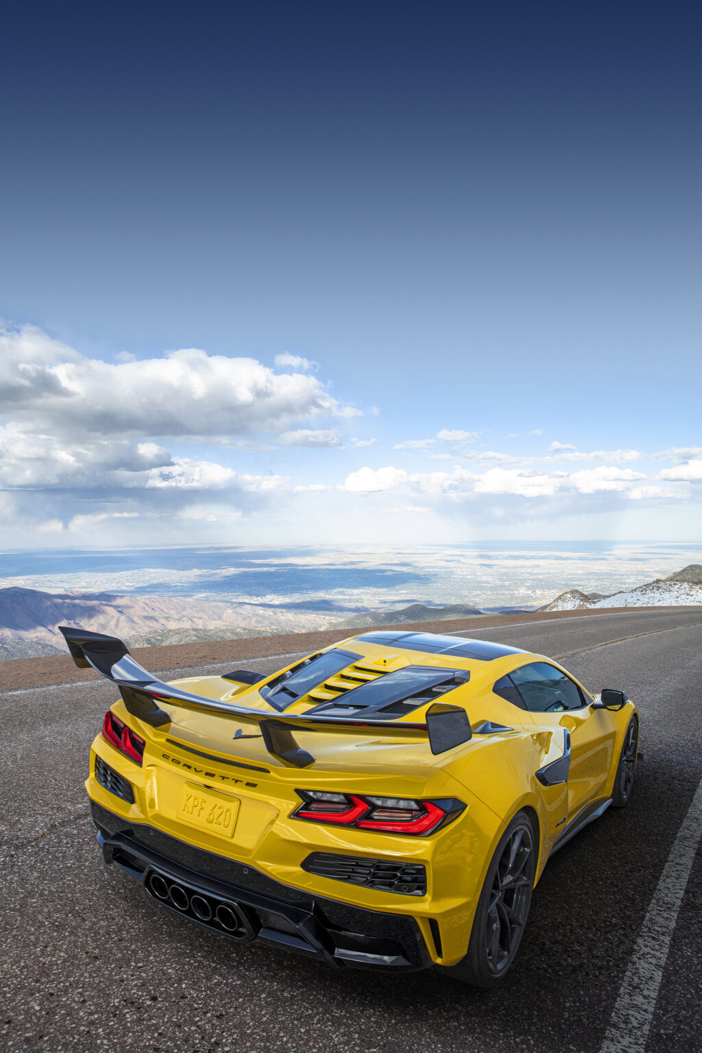 2025 Corvette ZR1 – 1064bhp twin-turbo V8 announced - Octane Magazine