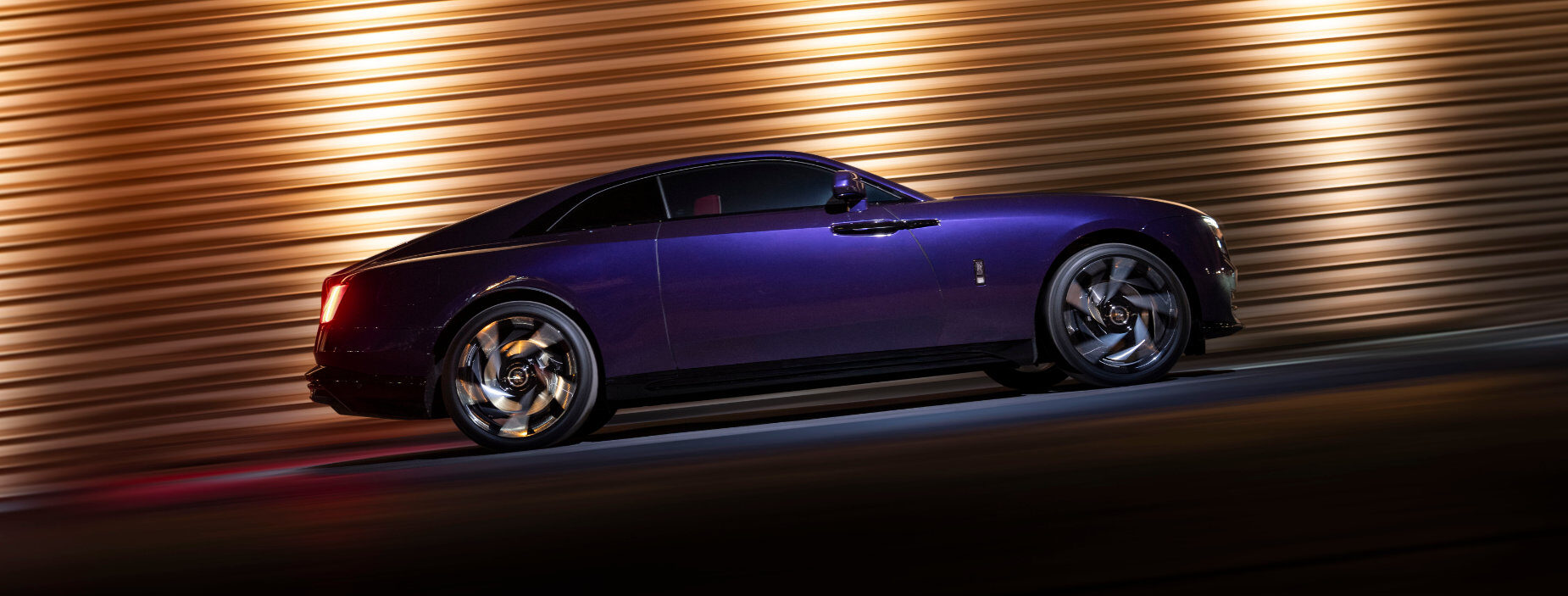 Black Badge Spectre is Rolls-Royce's most powerful model ever - Octane ...