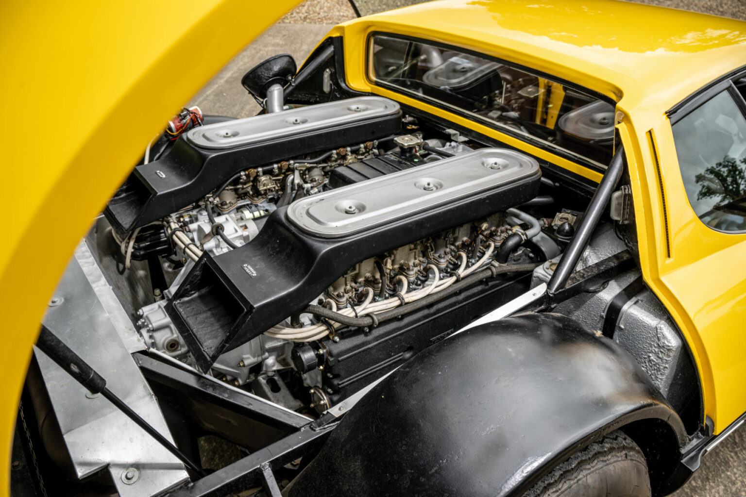 Ferrari 512BB – driving the 188mph Poster star - Octane Magazine