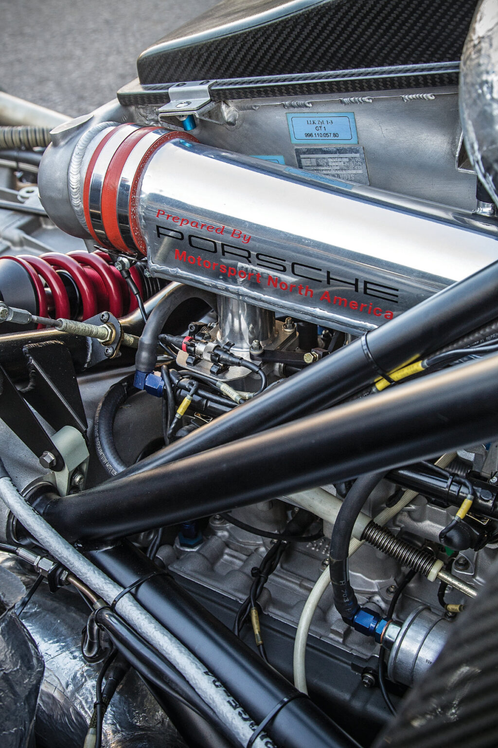Porsche 911 GT1 – Driving the road-legal Le Mans racer on the road ...