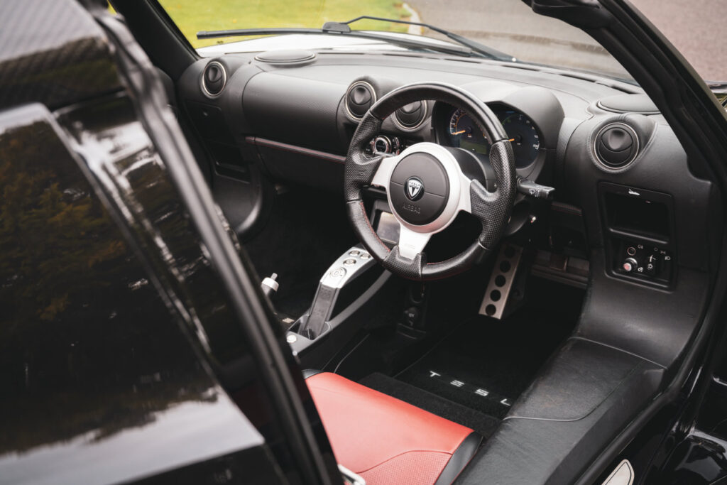 Tesla Roadster vs Lotus Elise - Octane Magazine